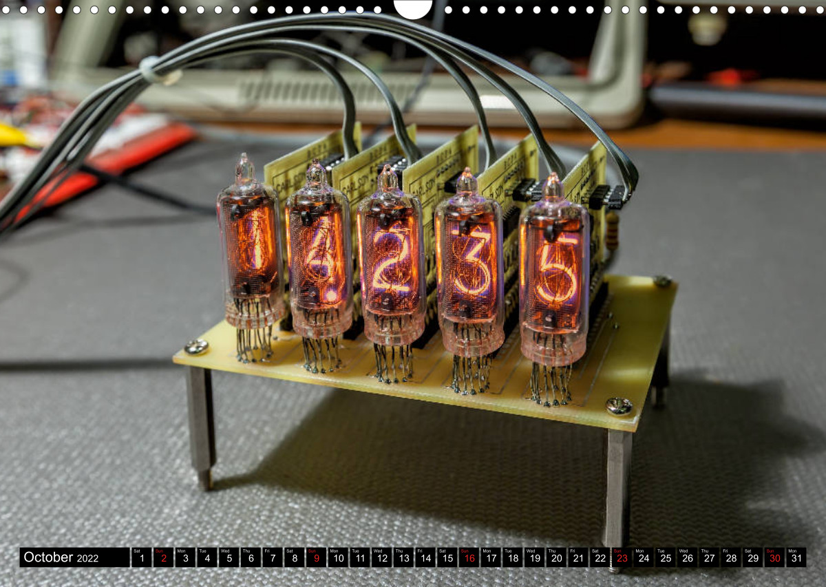Mr Carlson's Lab Electronic Design and Restorations - CALVENDO